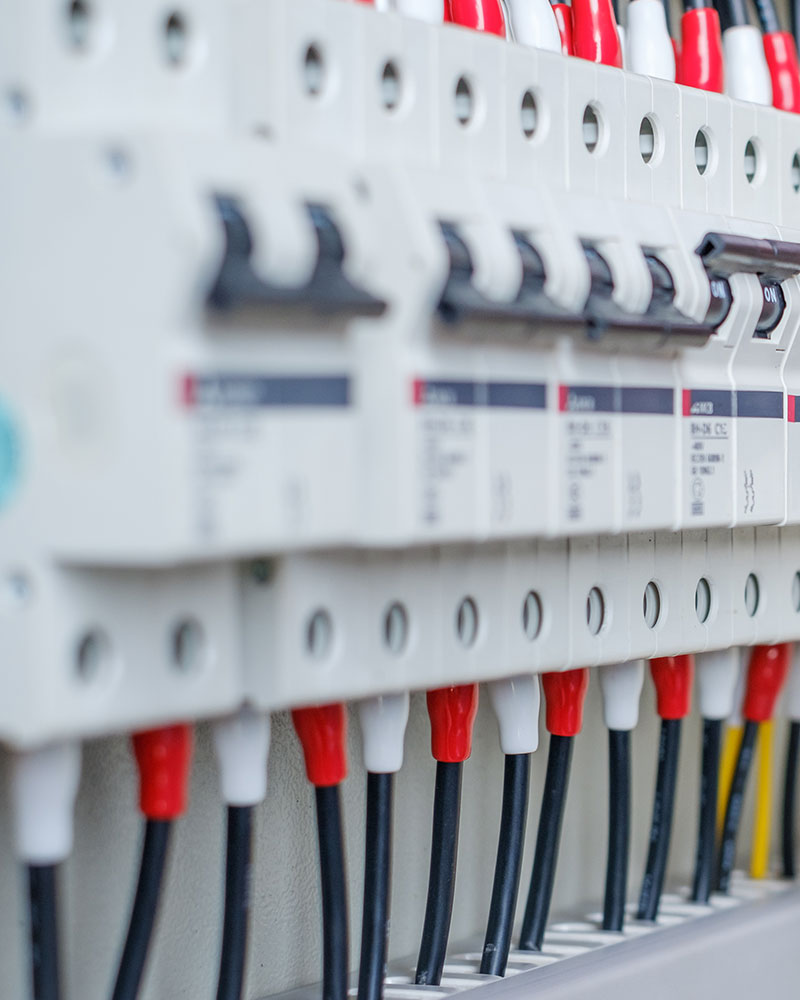 Electrical Installation Services - EEM
